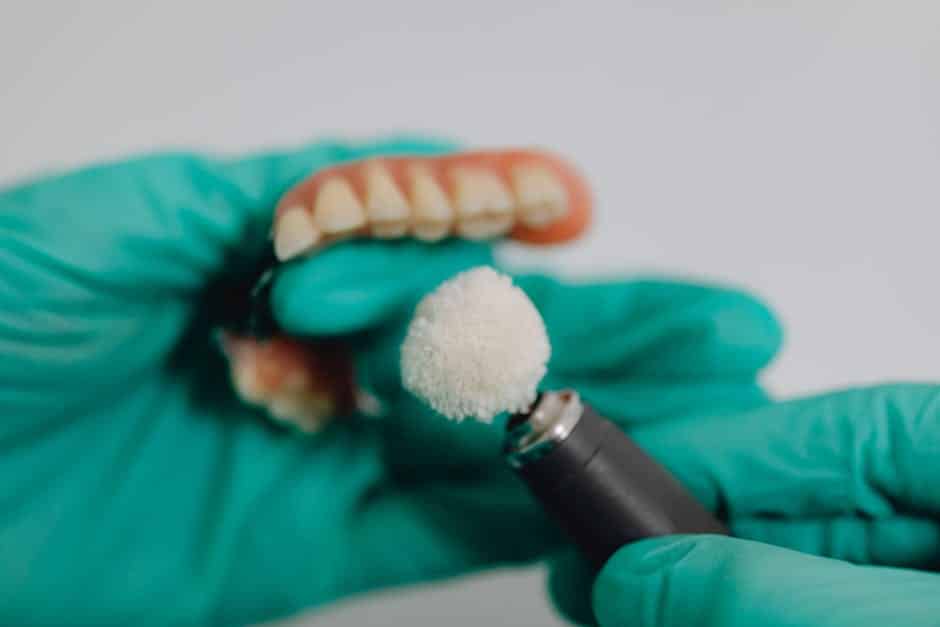Types of Fake Teeth: Top 5 Options in 2025 Guide
